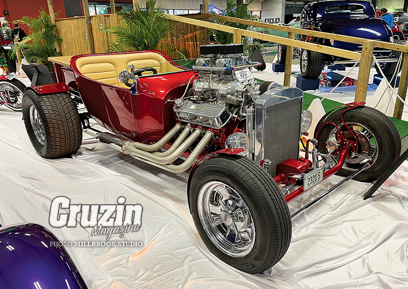 BEACH HOPPERS - NORTHERN BEACHES HOT RODS